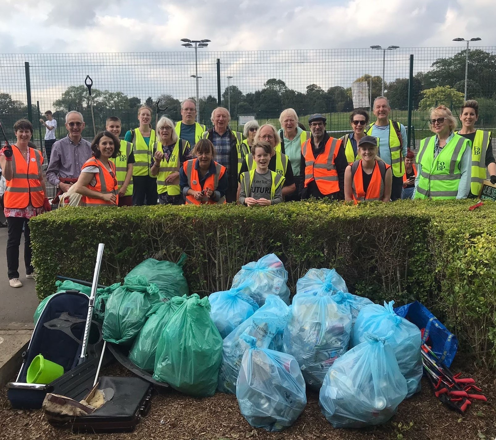 cleanupuk | Community litter-picking in action